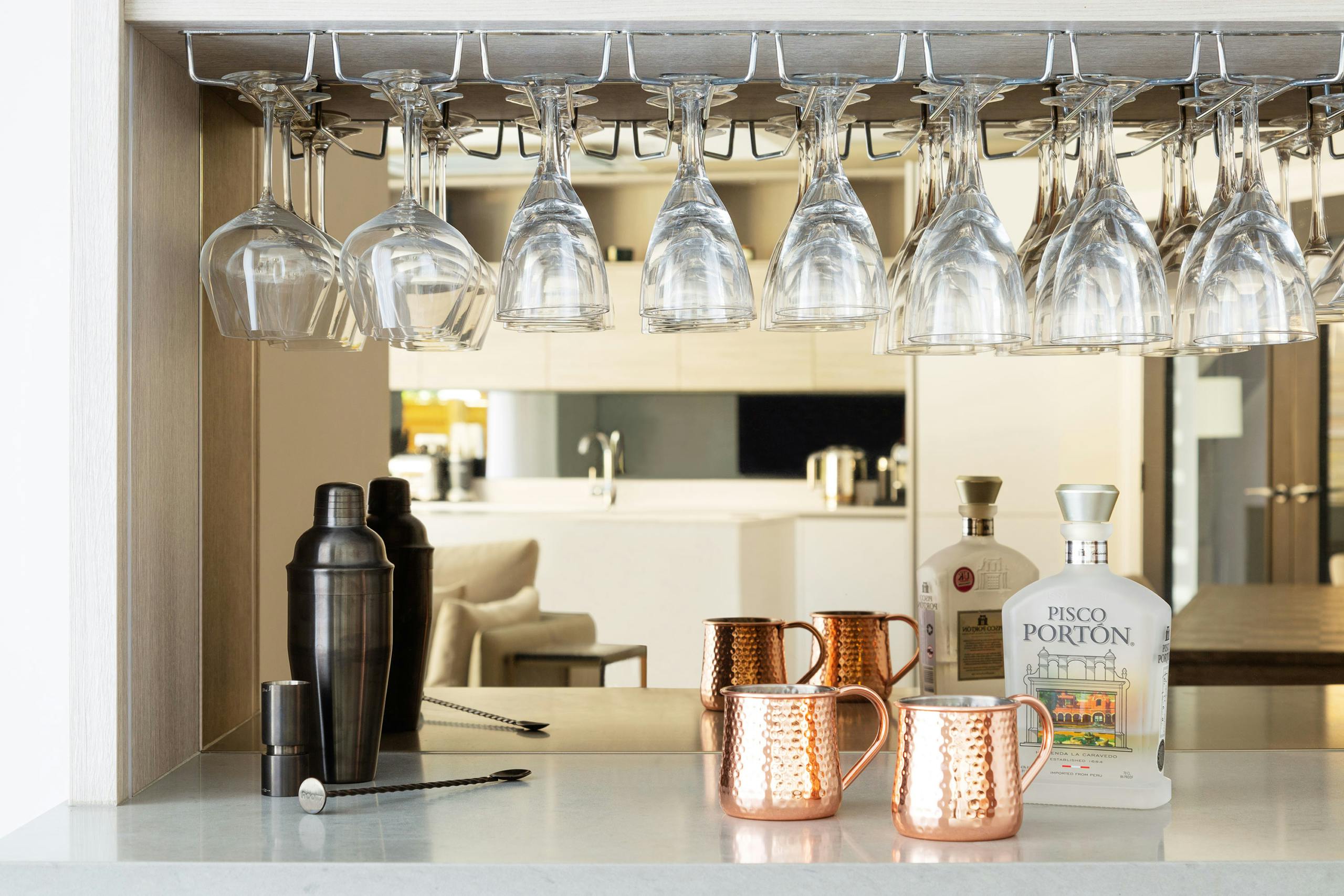 Beautifully Designed Bespoke Luxury Home Bars | HUX London