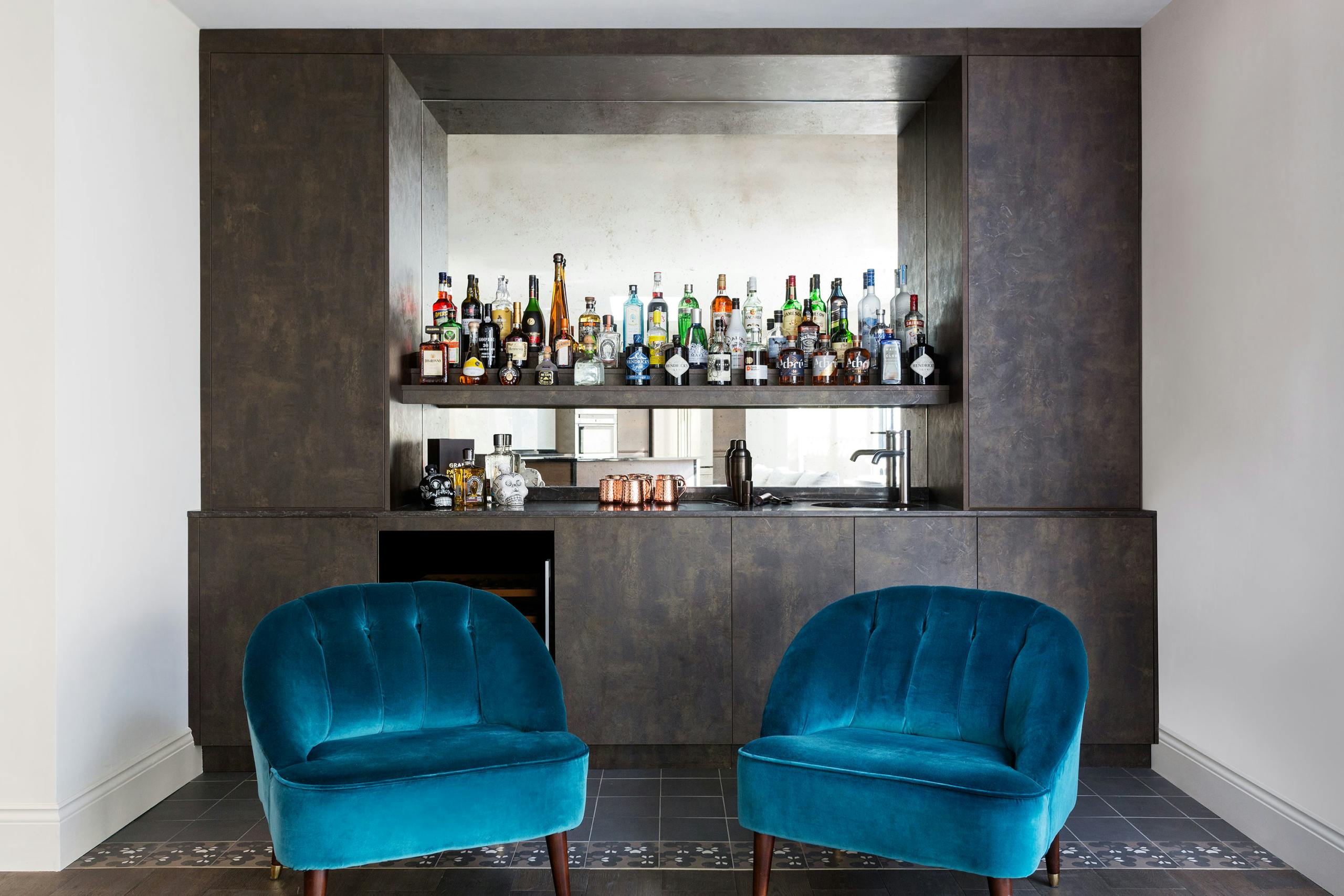 Beautifully Designed Bespoke Luxury Home Bars | HUX London