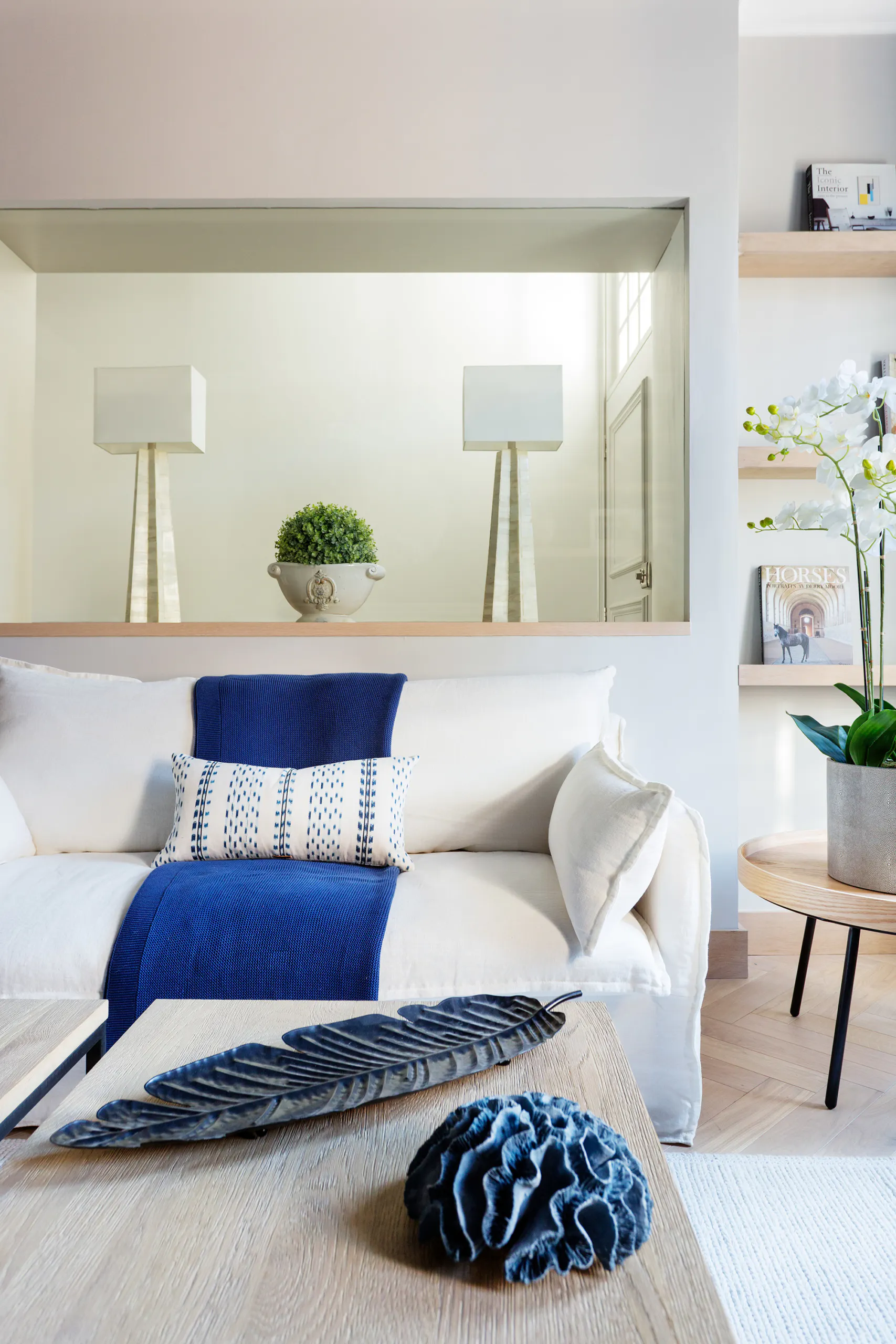 Bespoke Living Room Joinery London | HUX London